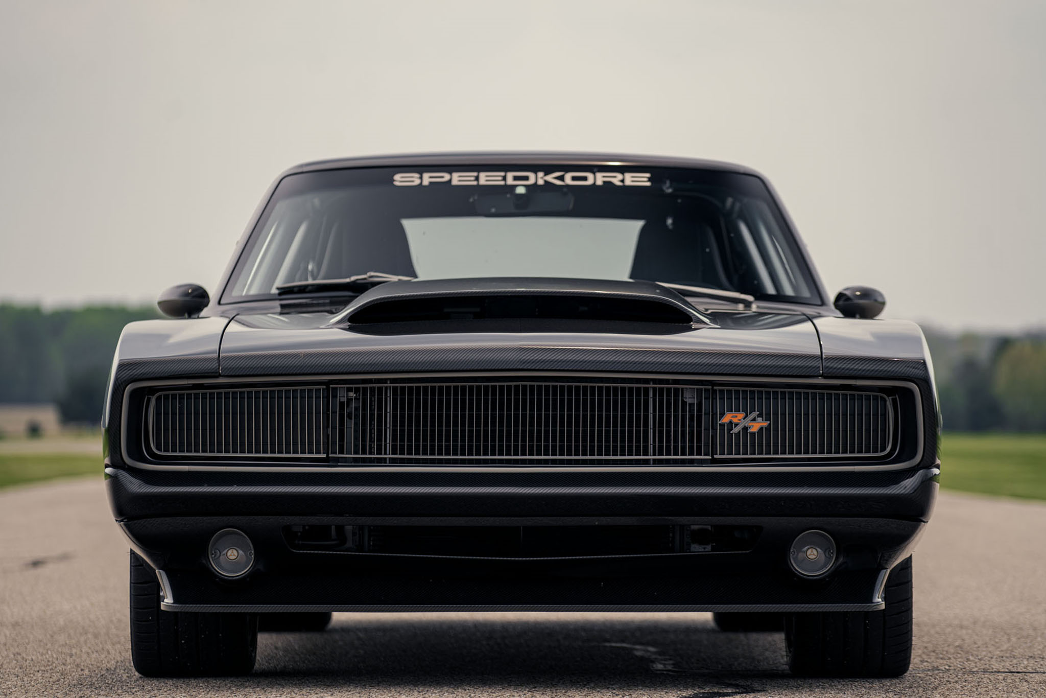 Carbon-Fiber 1968 Dodge Charger Hellucination Packs 1,000-HP V8