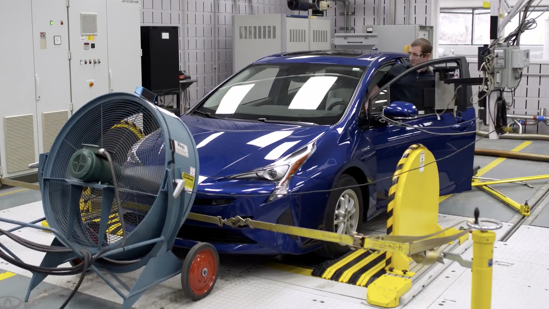 Why Car Companies Want to Dyno Test Cars They’ve Already Sold You