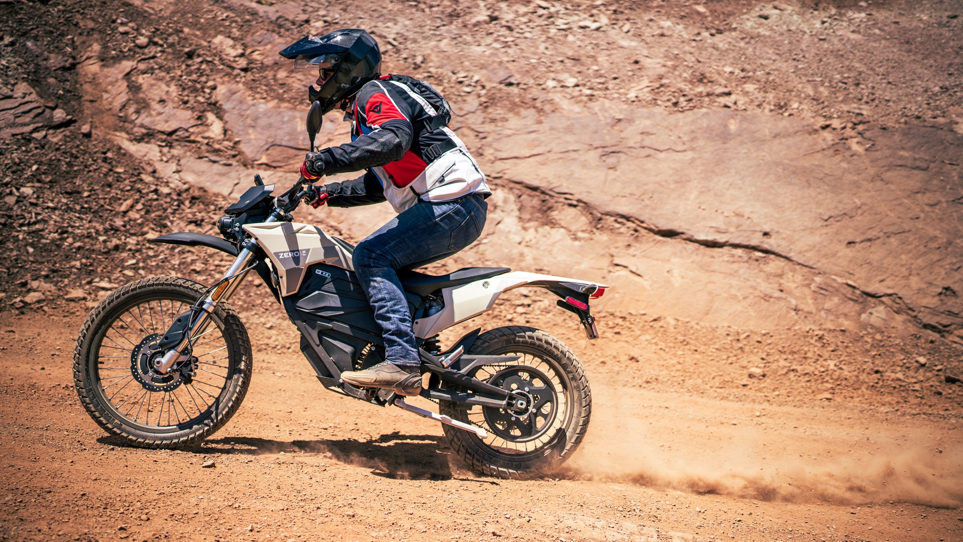 We Put the Dainese D-Explorer 2 To the Test: Review | The Drive