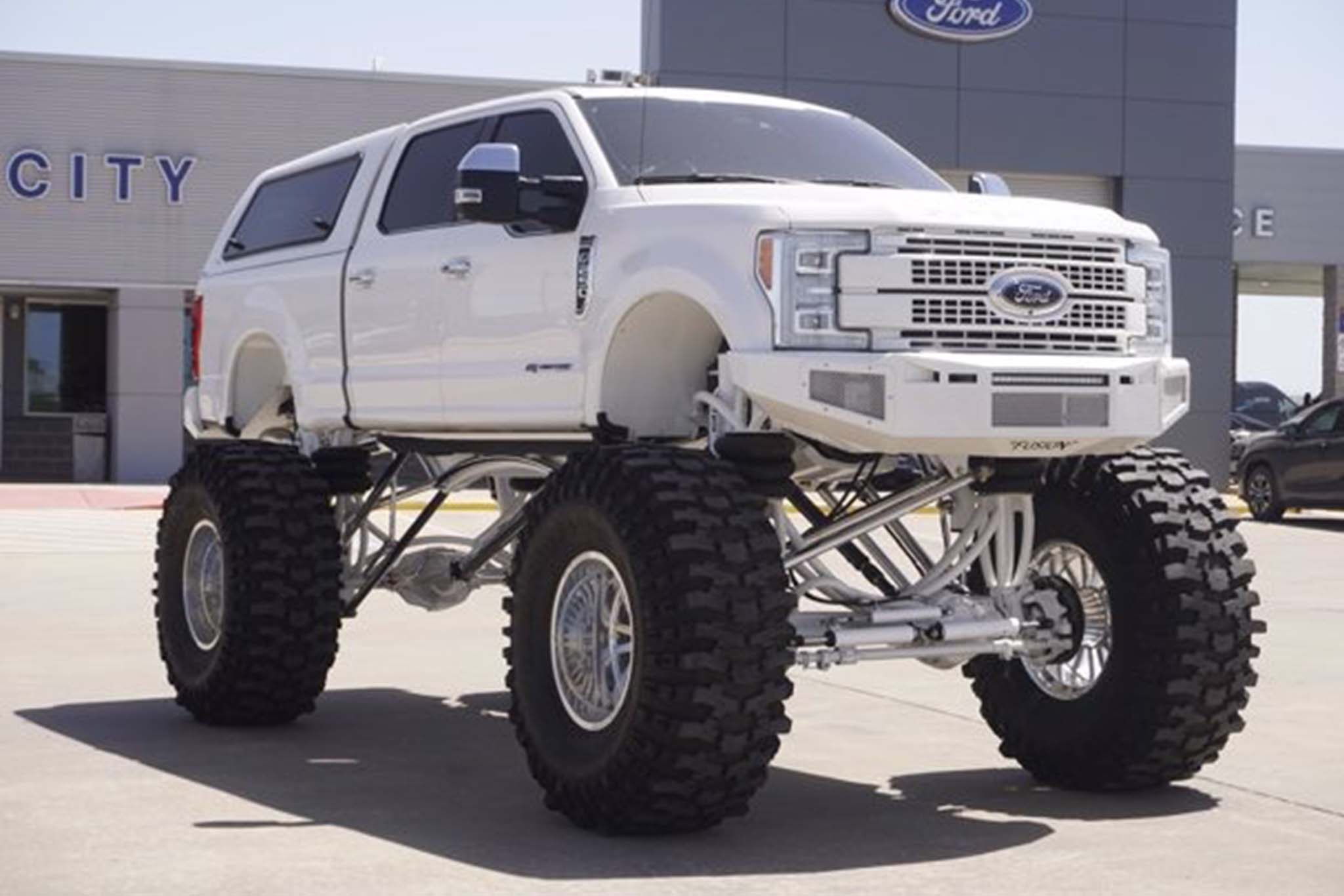 Buy This Giant 2017 Ford Super Duty Show Truck for An Equally Giant ...