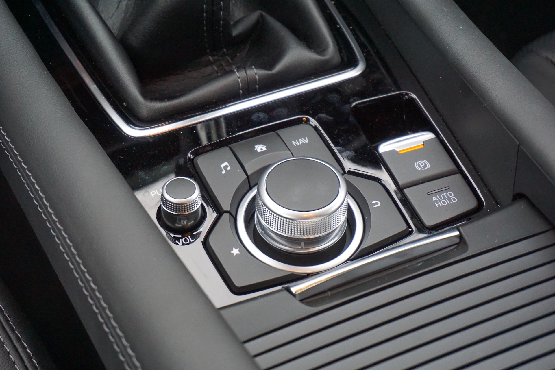 Mazda 3 Shifter Auto