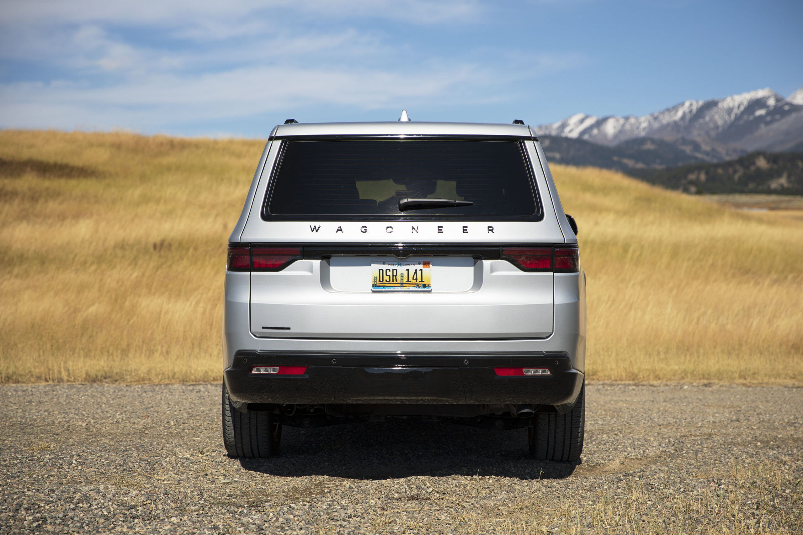 2023 Jeep Grand Wagoneer L First Drive Review: Straight-Six Engine ...