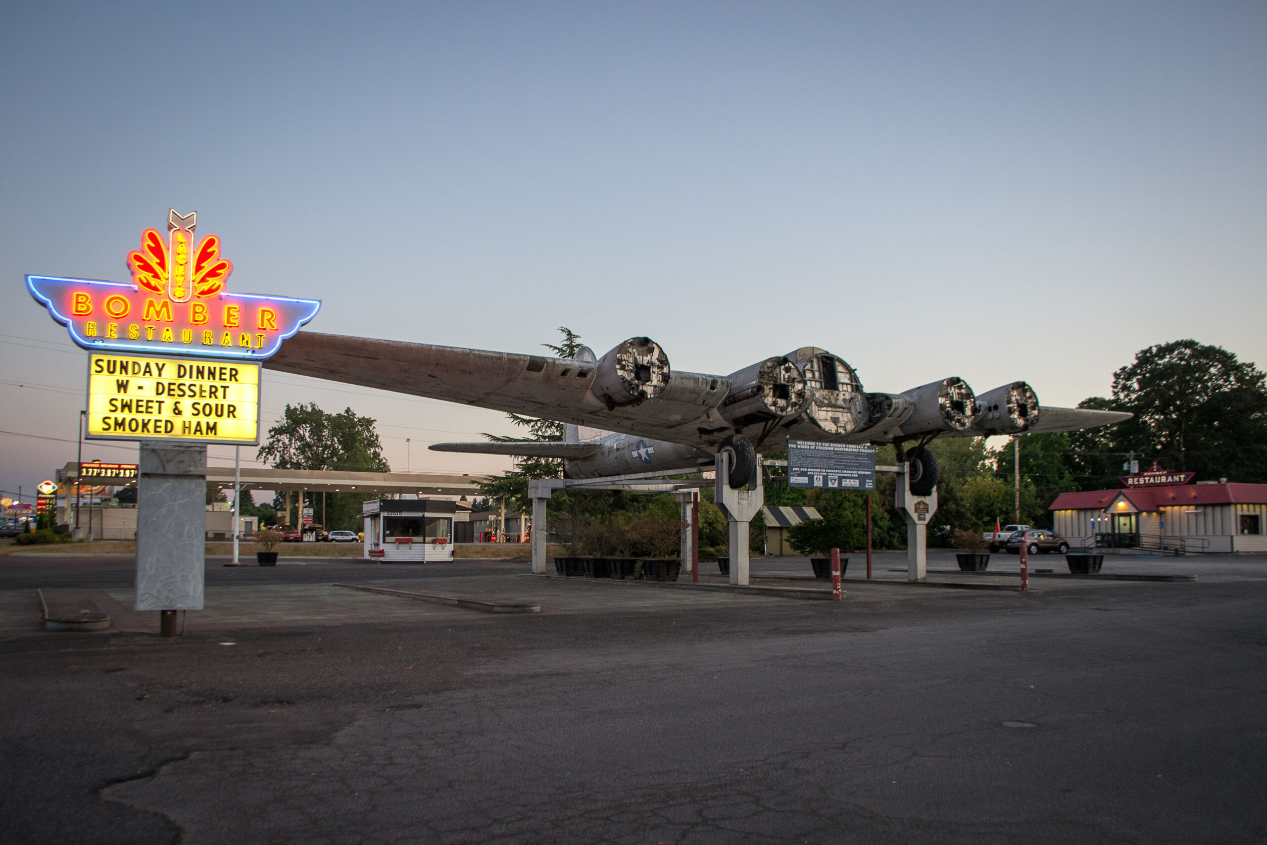 This B-17 Bomber Gas Station Is an Incredible Piece of Lost Americana