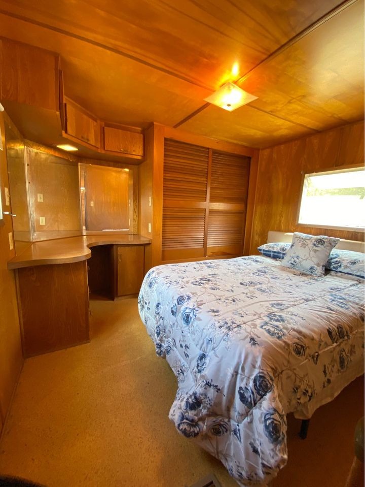 This 50-Foot Mobile Home Is the Mother of All Camper Trailers, And It's ...