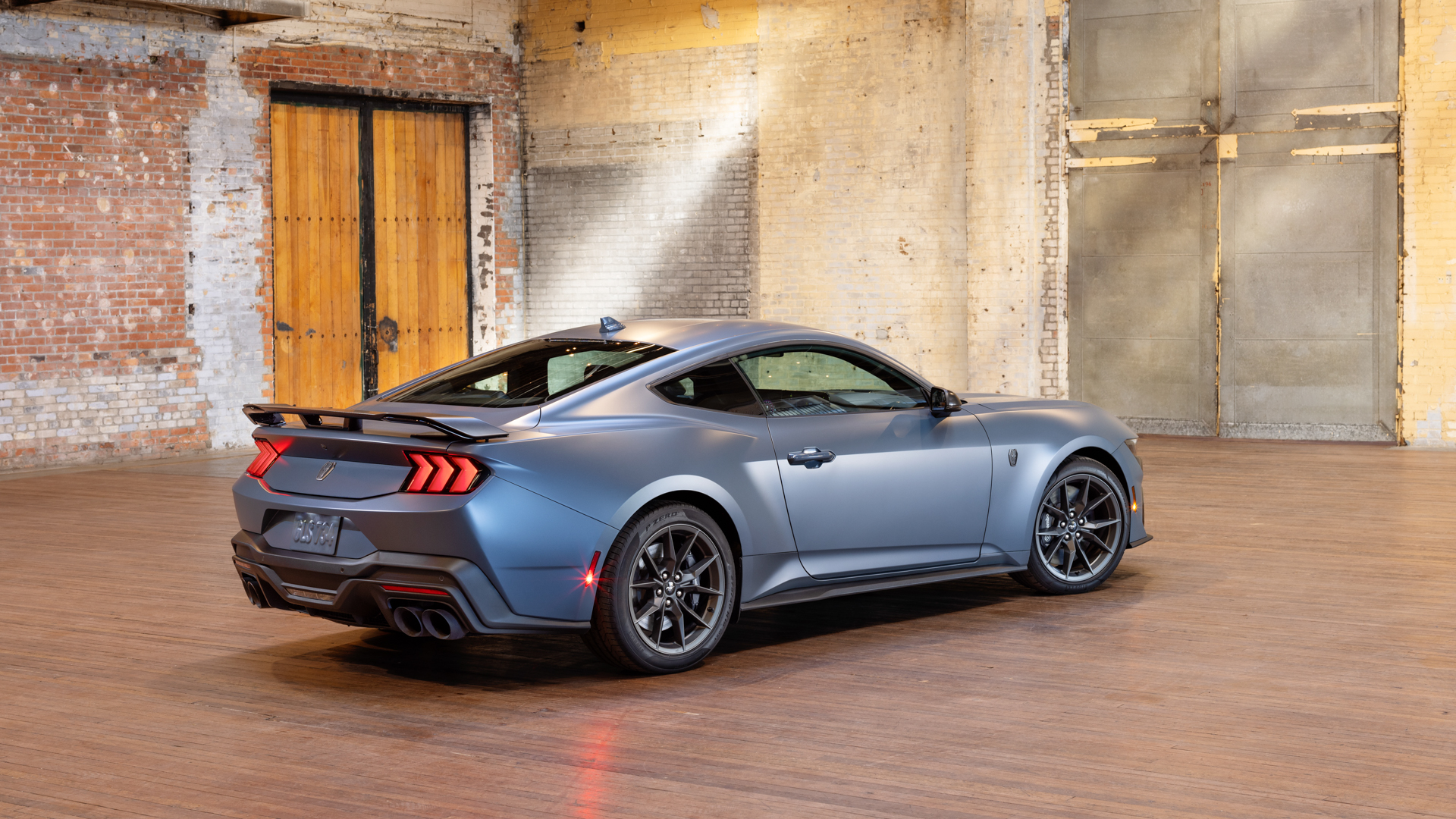 All Ford Mustangs Now Come in Matte With Factory Clear Wrap