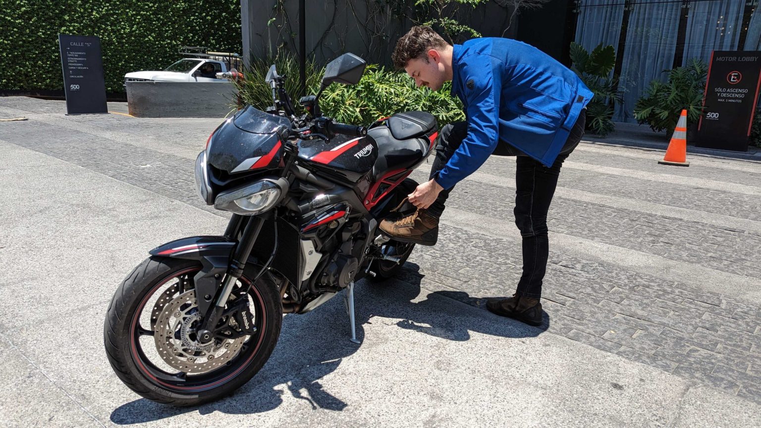 How To Ride a Motorcycle