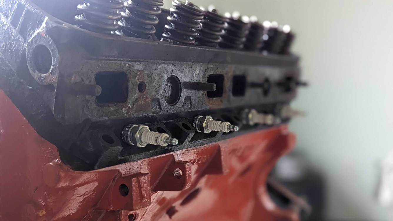 Best Spark Plugs (Review & Buying Guide)