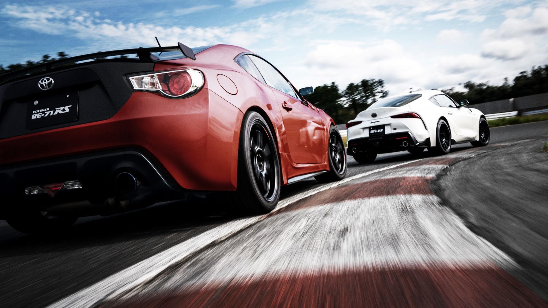 Best Autocross Tires (Review & Buying Guide)