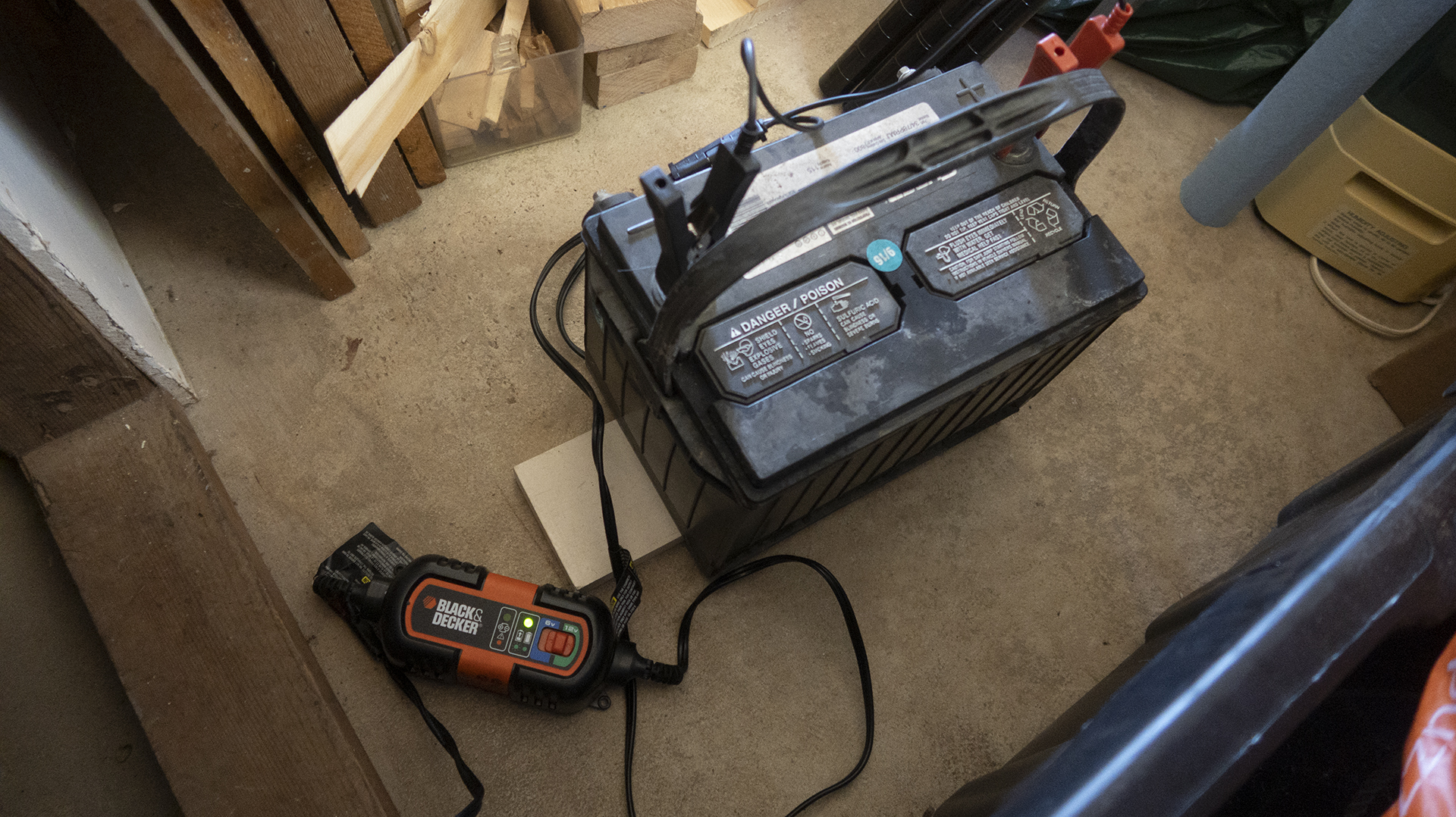 Here's How To Charge a Car Battery
