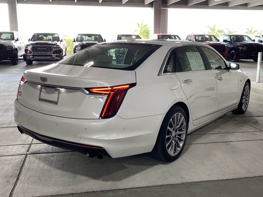 Rare Bird: A Blackwing V8-Powered, Non-V Cadillac CT6 Is for Sale