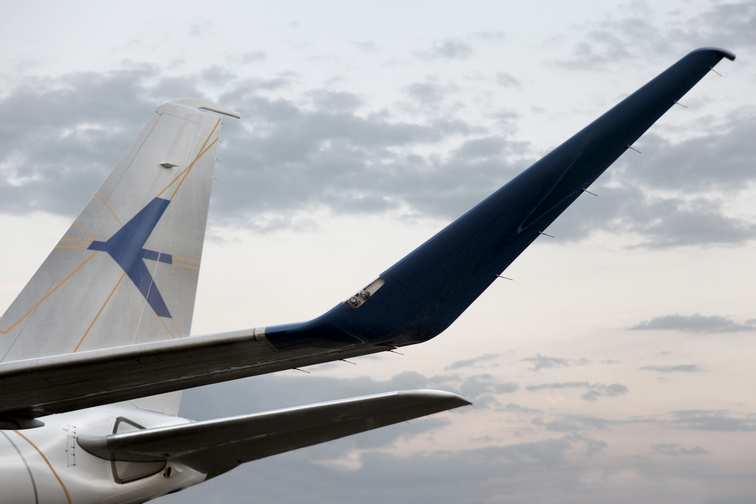 Severe Turbulence Rips Off Passenger Plane’s Winglet During Flight