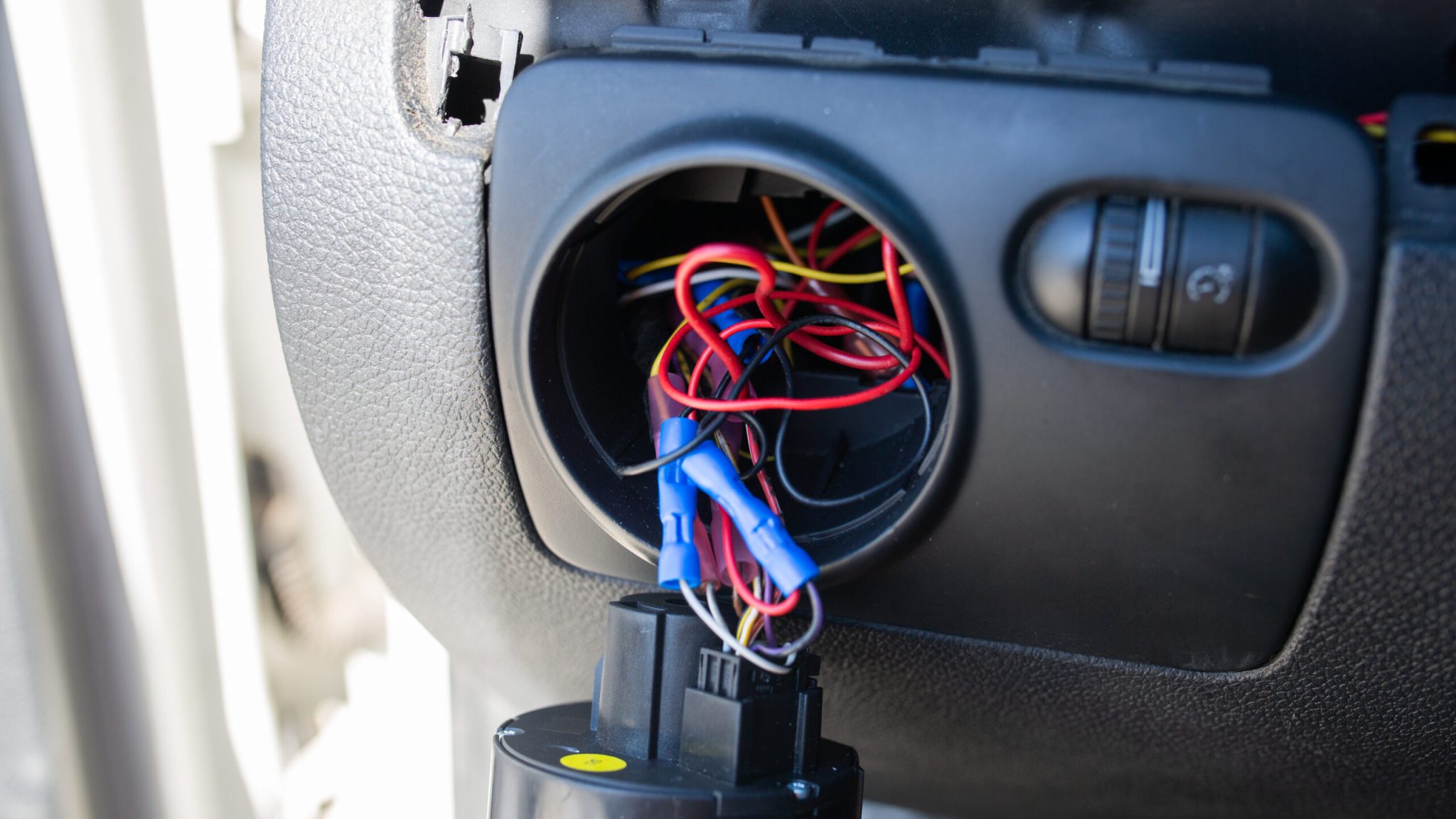How To Install a Boost Gauge