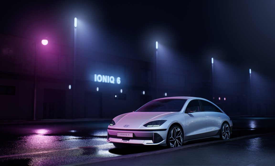 Hyundai Ioniq 6: A Sci-fi Streamliner Gunning for Luxury EV Sedans
