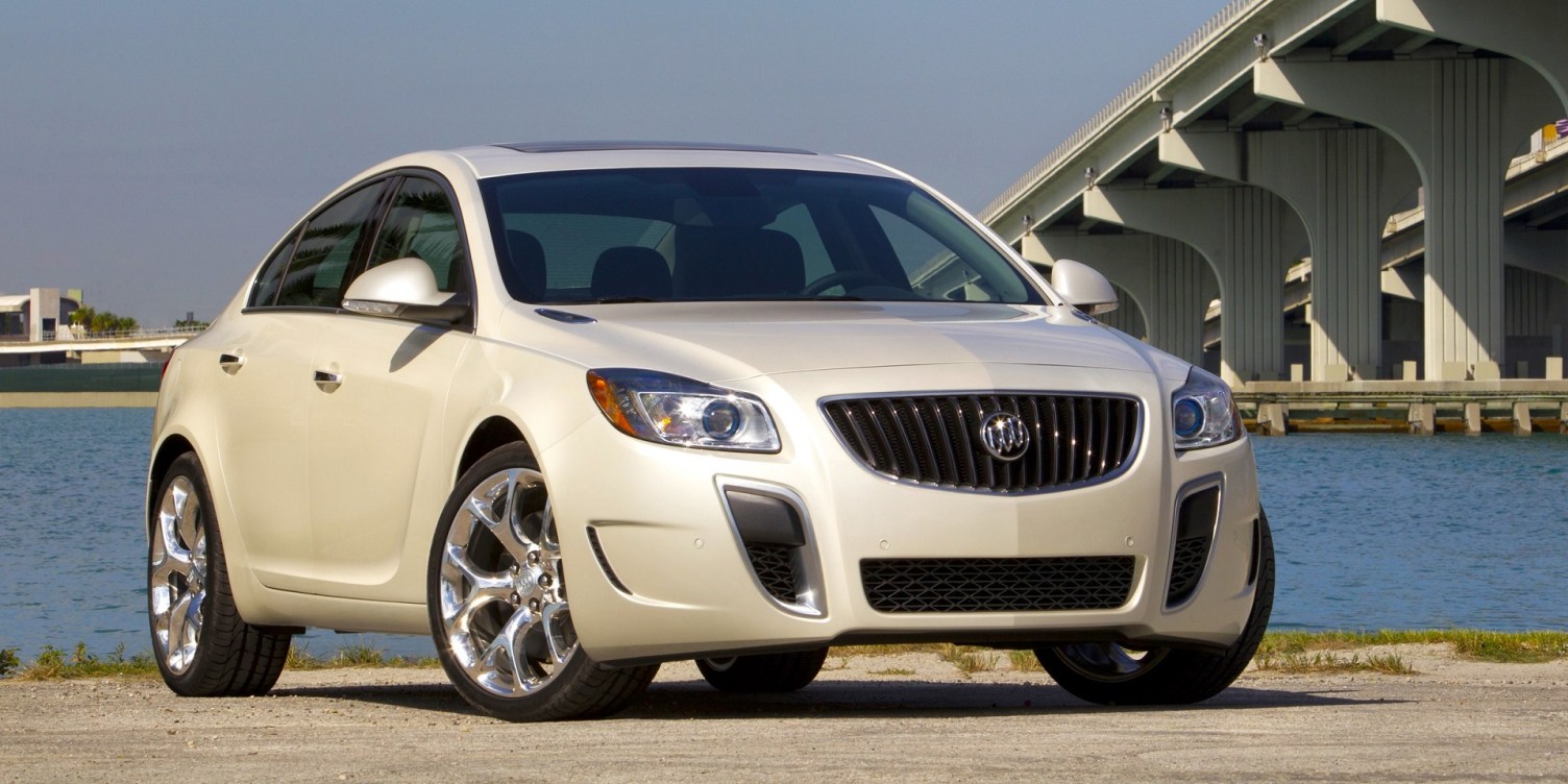 The Fifth-Gen Buick Regal GS Is a General Motors Rebadge Worth Revisiting