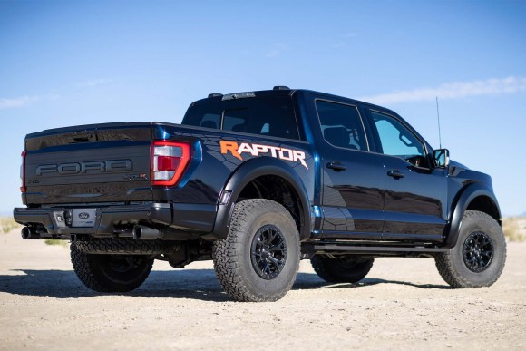 2023 Ford F-150 Raptor R Adds a 700-HP V8 From the Mustang Shelby GT500