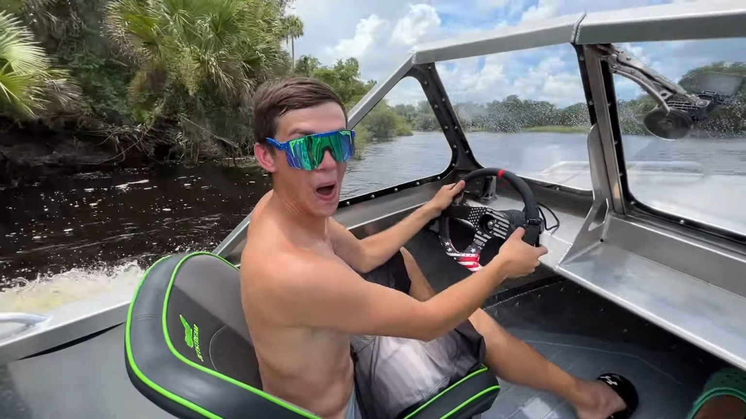 Watch This Jet Boat Hit Sweet Jumps With Honda K-Series Power