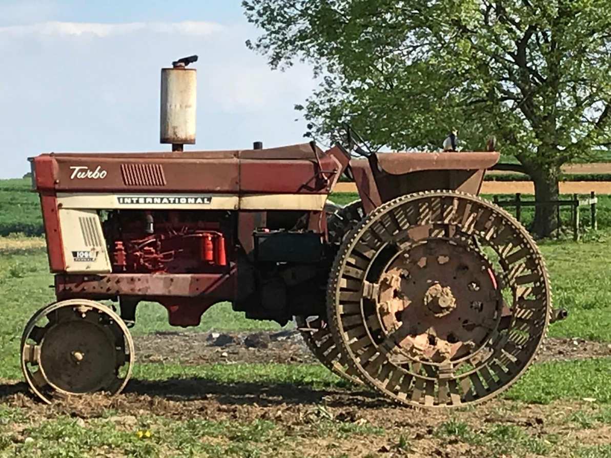 Steel Wheels on Tractors Help the Amish and Mennonites Avoid Temptation