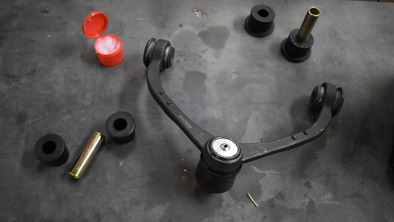 What Are the Pros and Cons of Polyurethane Bushings?