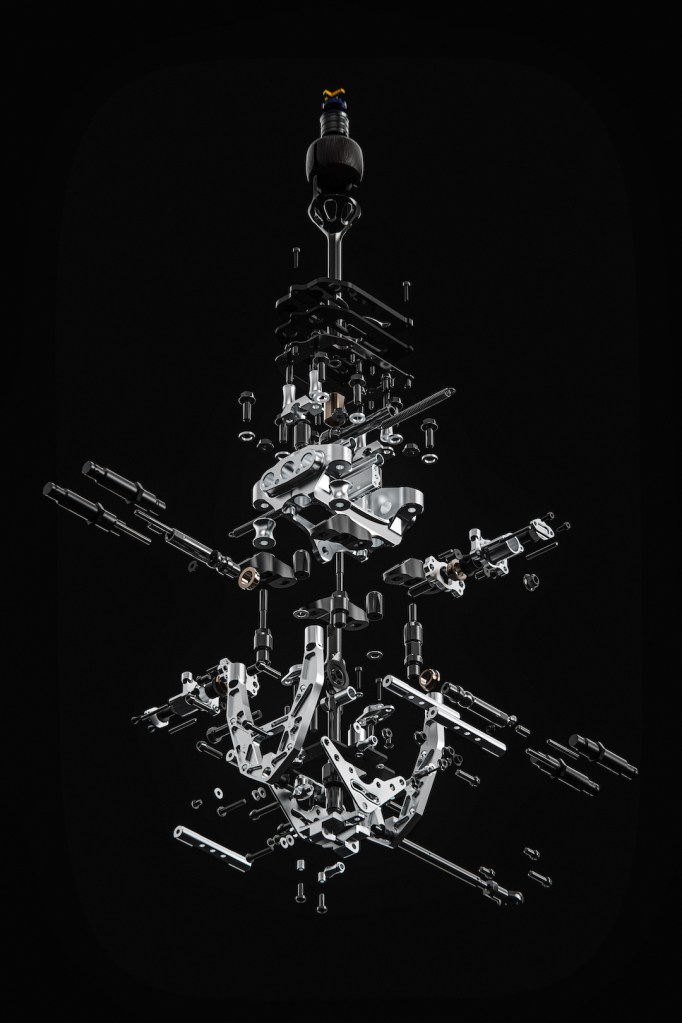 The Koenigsegg CC850 Somehow Has a 6-Speed Manual That's a 9-Speed Auto