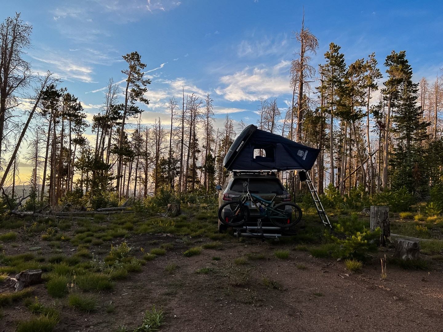 iKamper’s Mini Rooftop Tent Keeps You Snug Far Away From Home