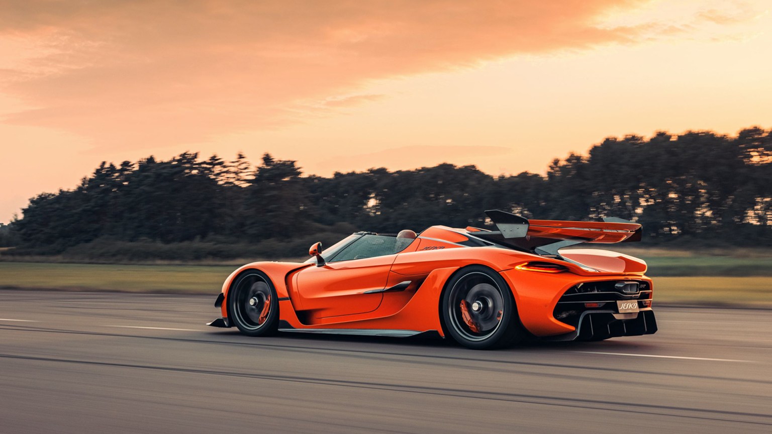 Christian Von Koenigsegg Still Drives the 1992 Mazda Miata He Bought at 19