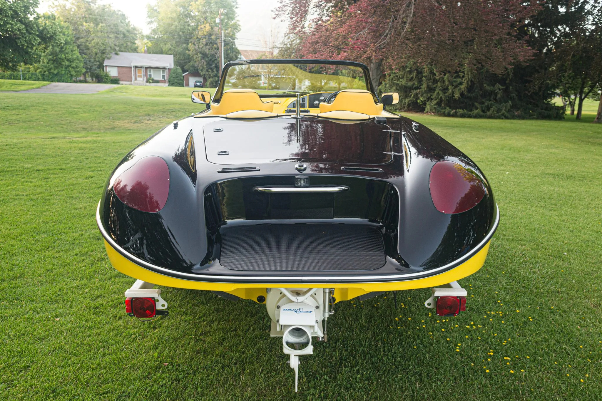 This Wacky Porsche Tribute Boat Is as Close as You'll Get to an ...