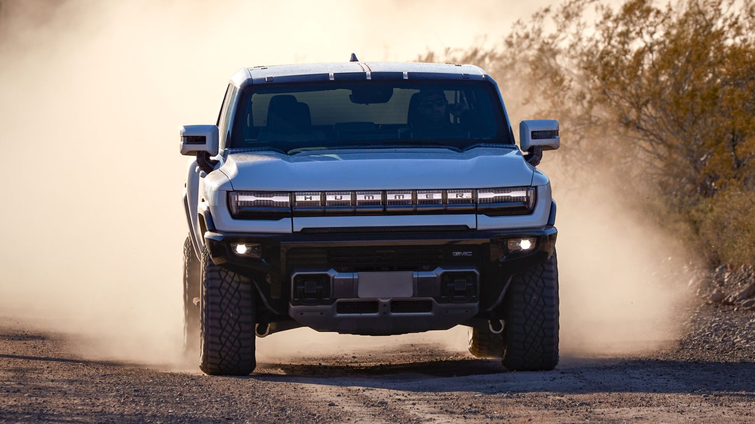 2024 GMC Hummer EV SUV Uses Enormous Battery to Charge Other Electric Cars