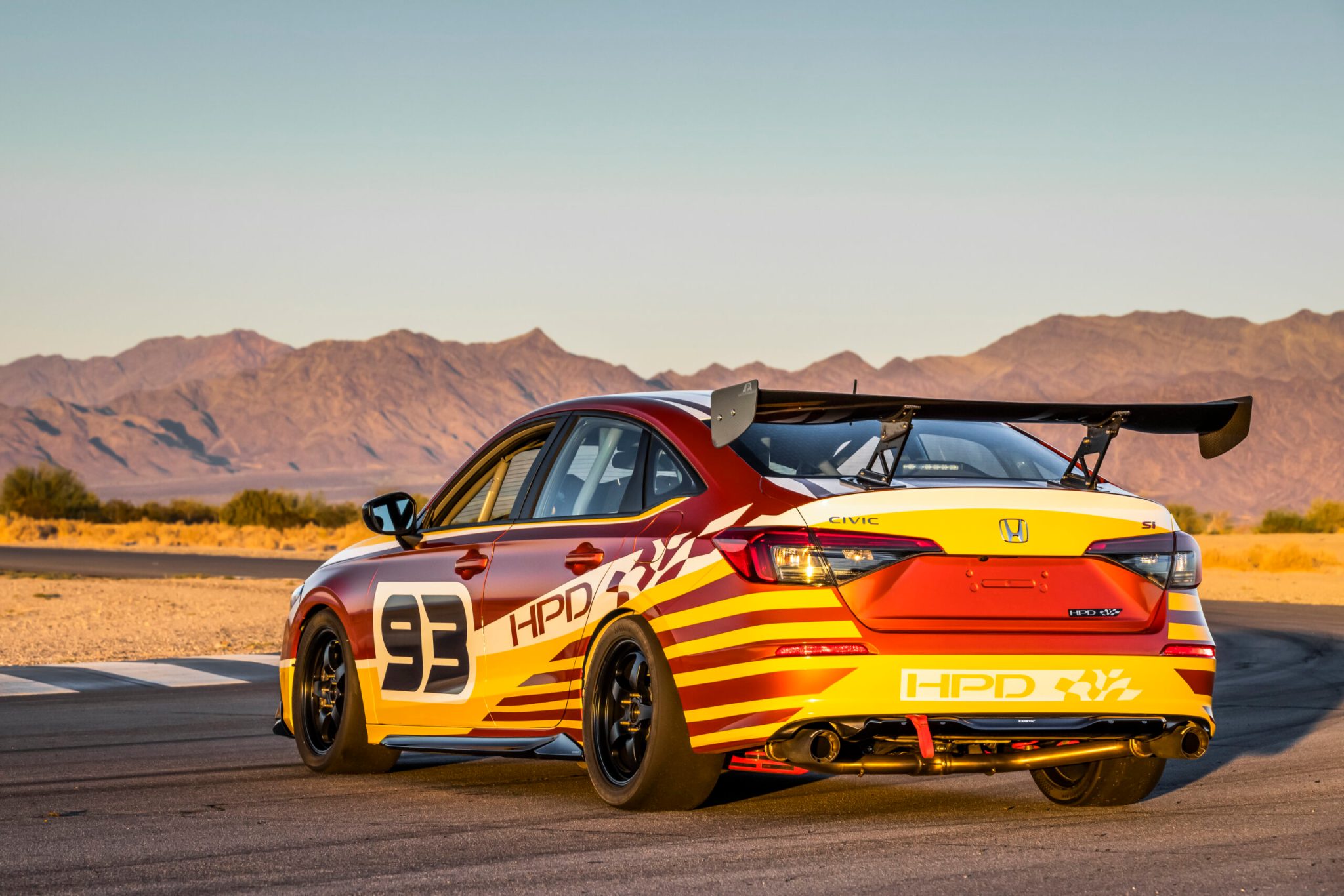 Honda Civic Si Factory Race Car Review: Thrilling—and Terrifying