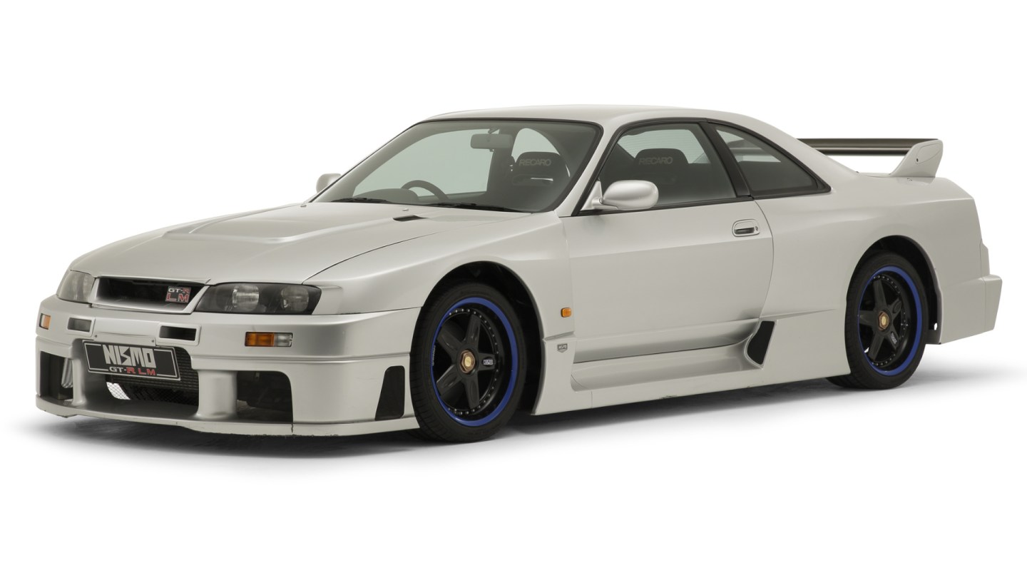 Here’s How the Legendary 1995 Nissan Skyline R33 GT-R LM Road Car Came ...