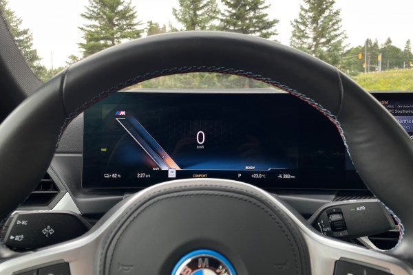 BMW iDrive 8 Infotainment Review: Looks Good but Missing Some Crucial ...
