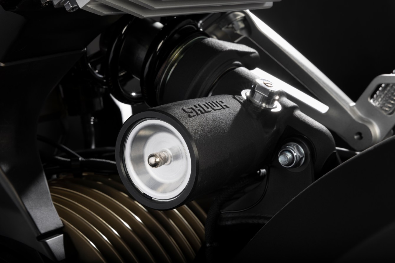 2023 Zero DSR/X First Ride Review: Stealth Off-Roading on the All ...