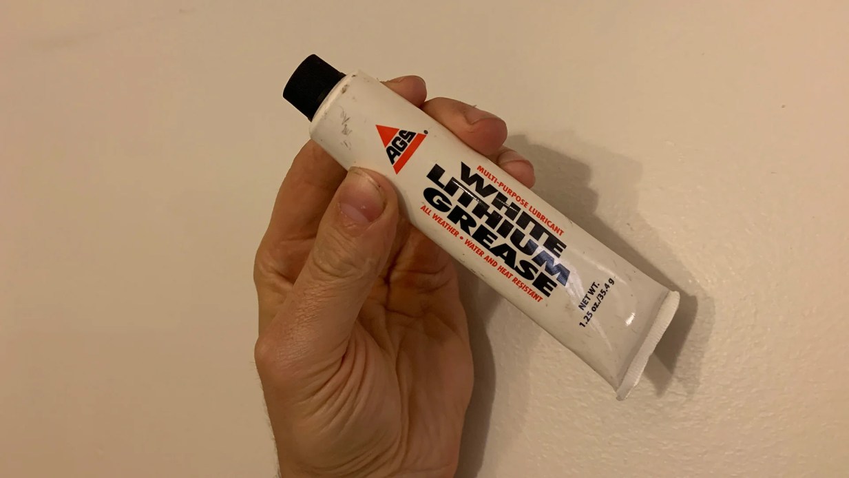 How and Where To Use Lithium Grease on Your Car