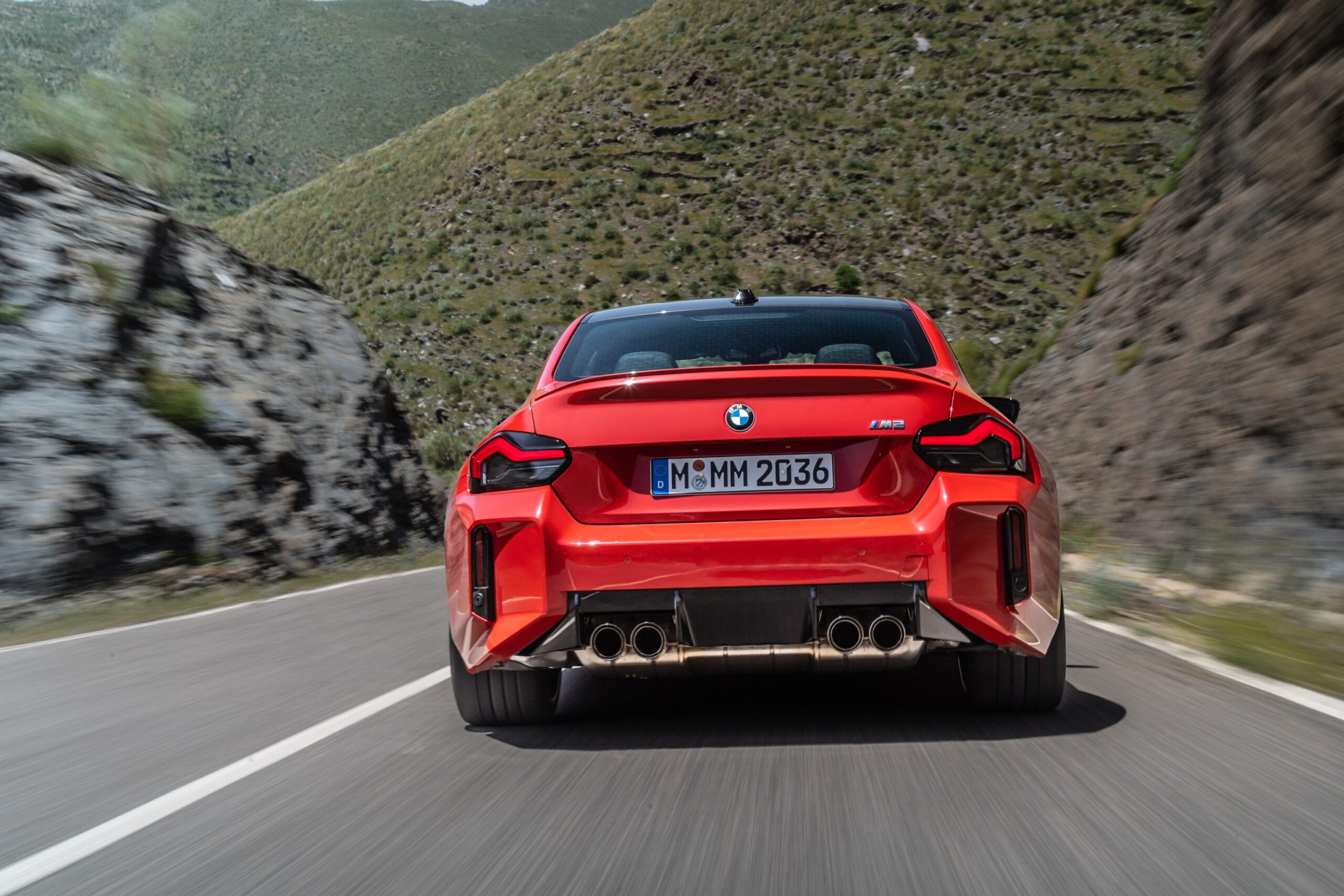2023 BMW M2 Debut: The 453-HP Sports Coupe Benchmark Arrives With a 6 ...