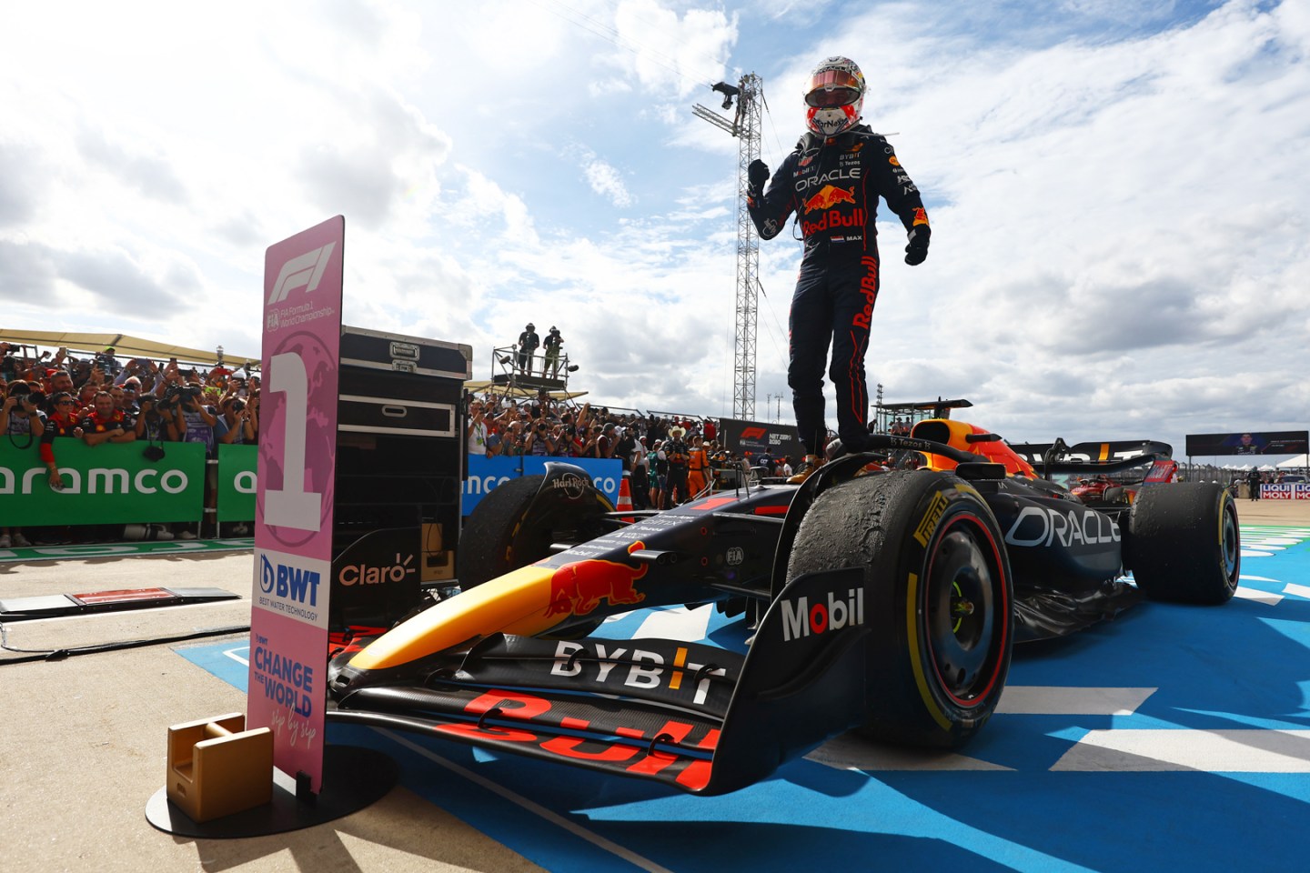 Red Bull Wins 2022 F1 Constructors' Title at US Grand Prix