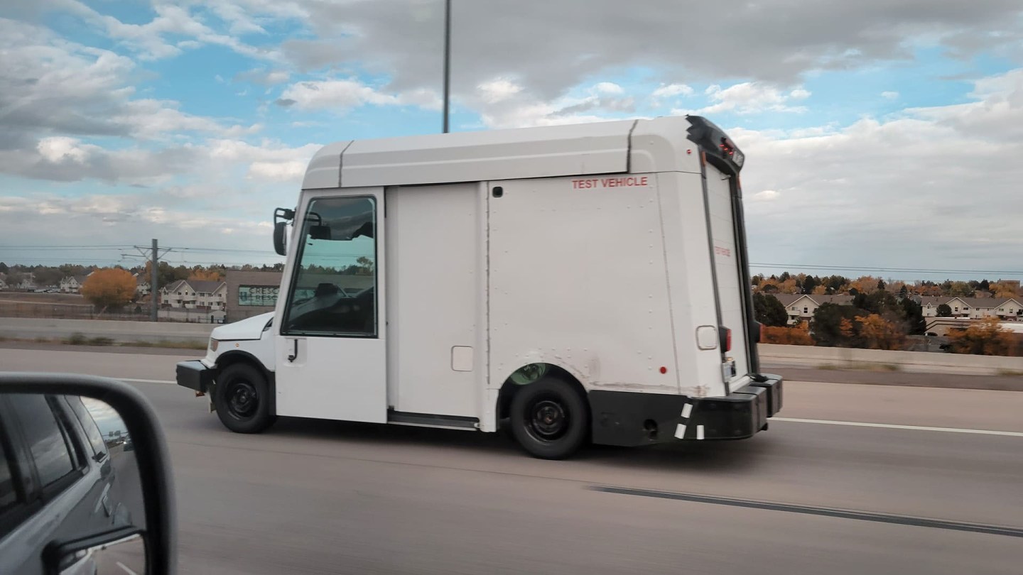 The New USPS Mail Truck Looks Positively Goofy on the Street