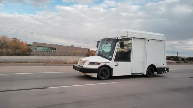 The New USPS Mail Truck Looks Positively Goofy on the Street