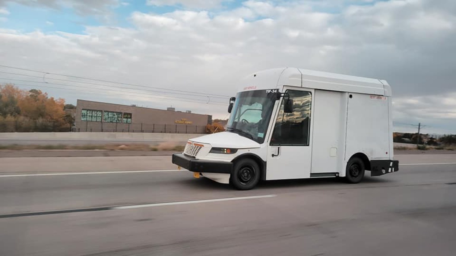 The New USPS Mail Truck Looks Positively Goofy on the Street