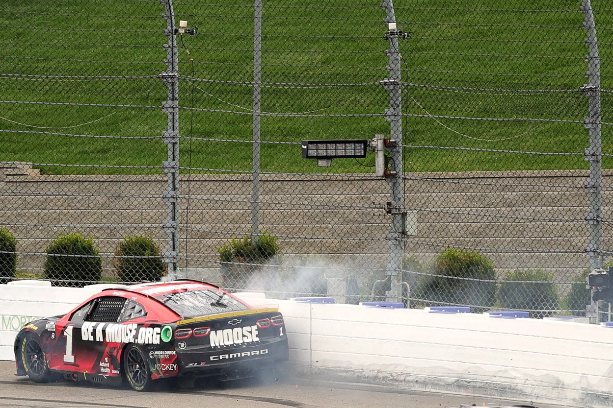 Ross Chastain Pulls Video Game Wall Ride Pass to Nab Final NASCAR Cup ...