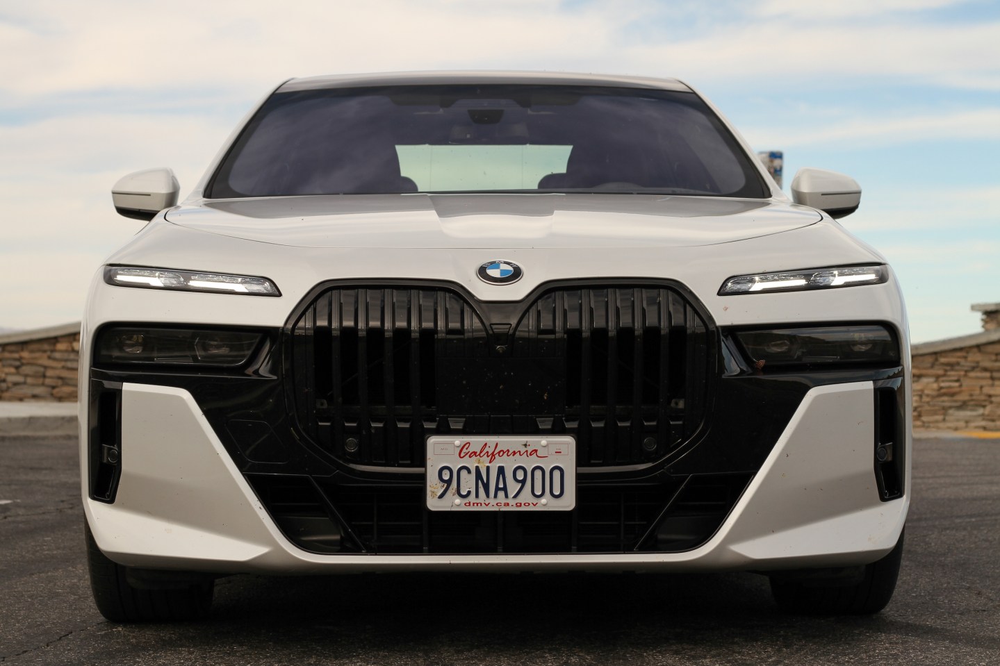 2023 BMW 7 Series, i7 EV First Drive Review: Bigger, Smoother, Swankier ...