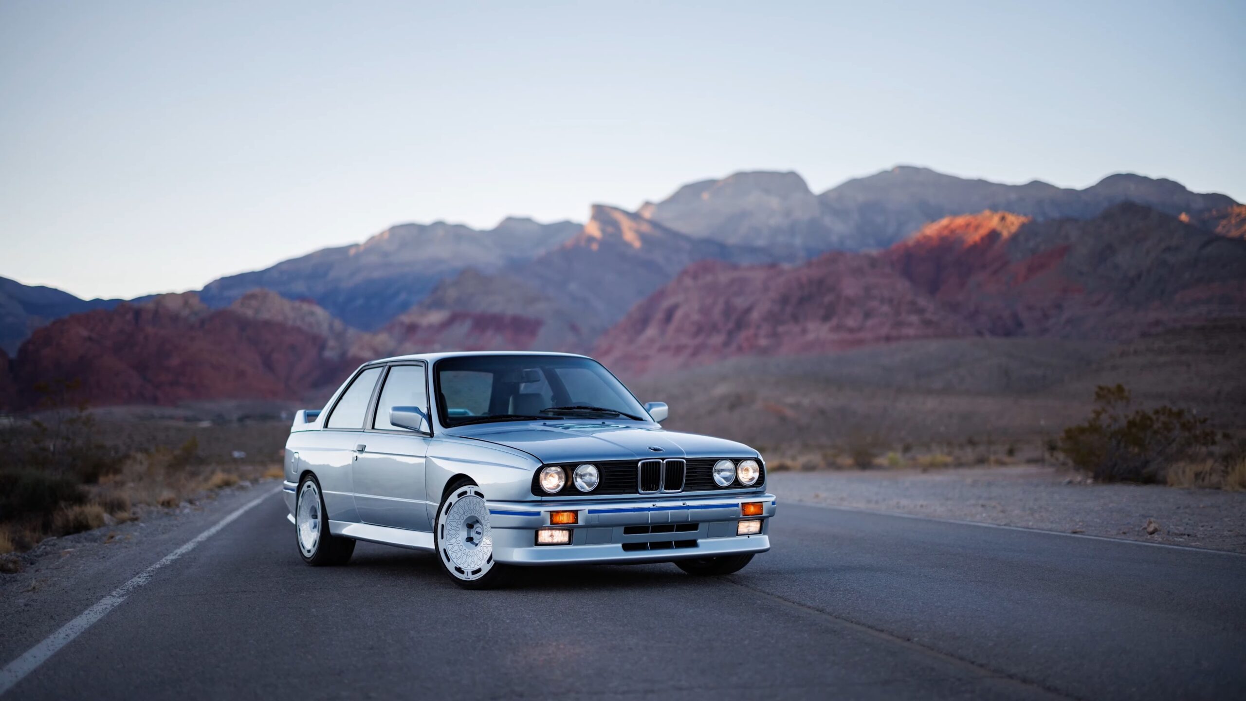 $350,000 BMW E30 M3 Build Packs an M5 V10 With 625 HP