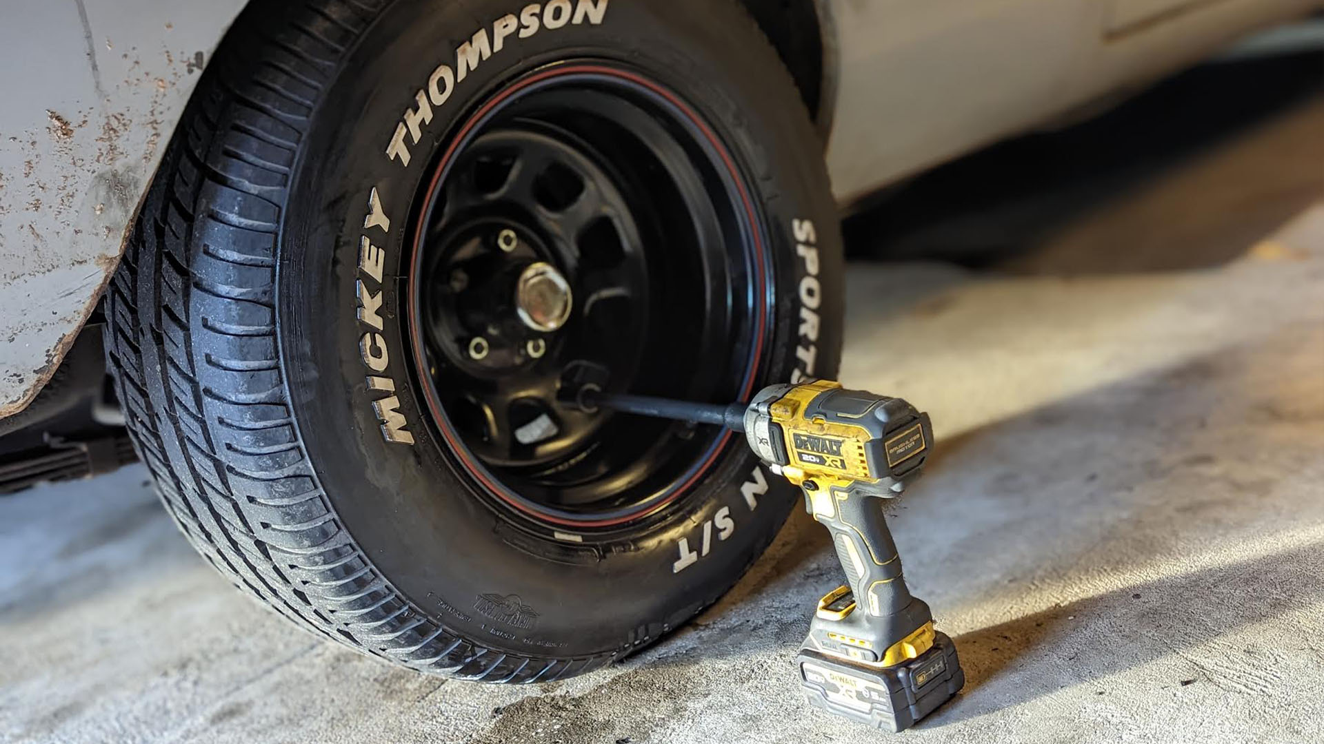 Here's How to Use an Impact Wrench