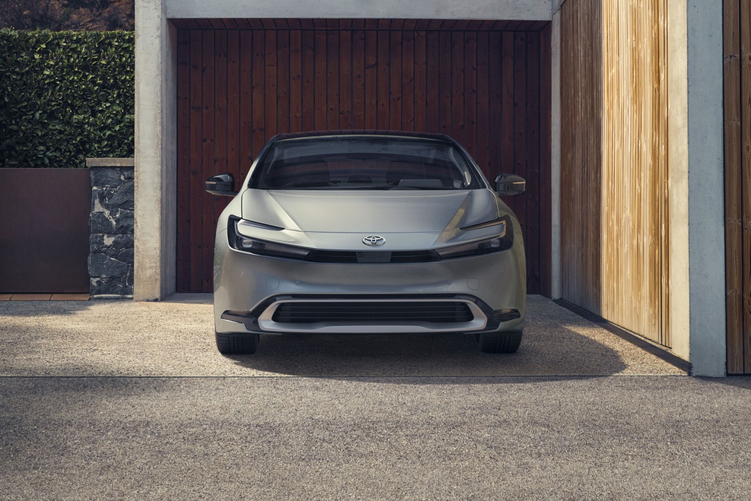 Striking 2023 Toyota Prius Nets Estimated 57 MPG, Nearly 200 HP
