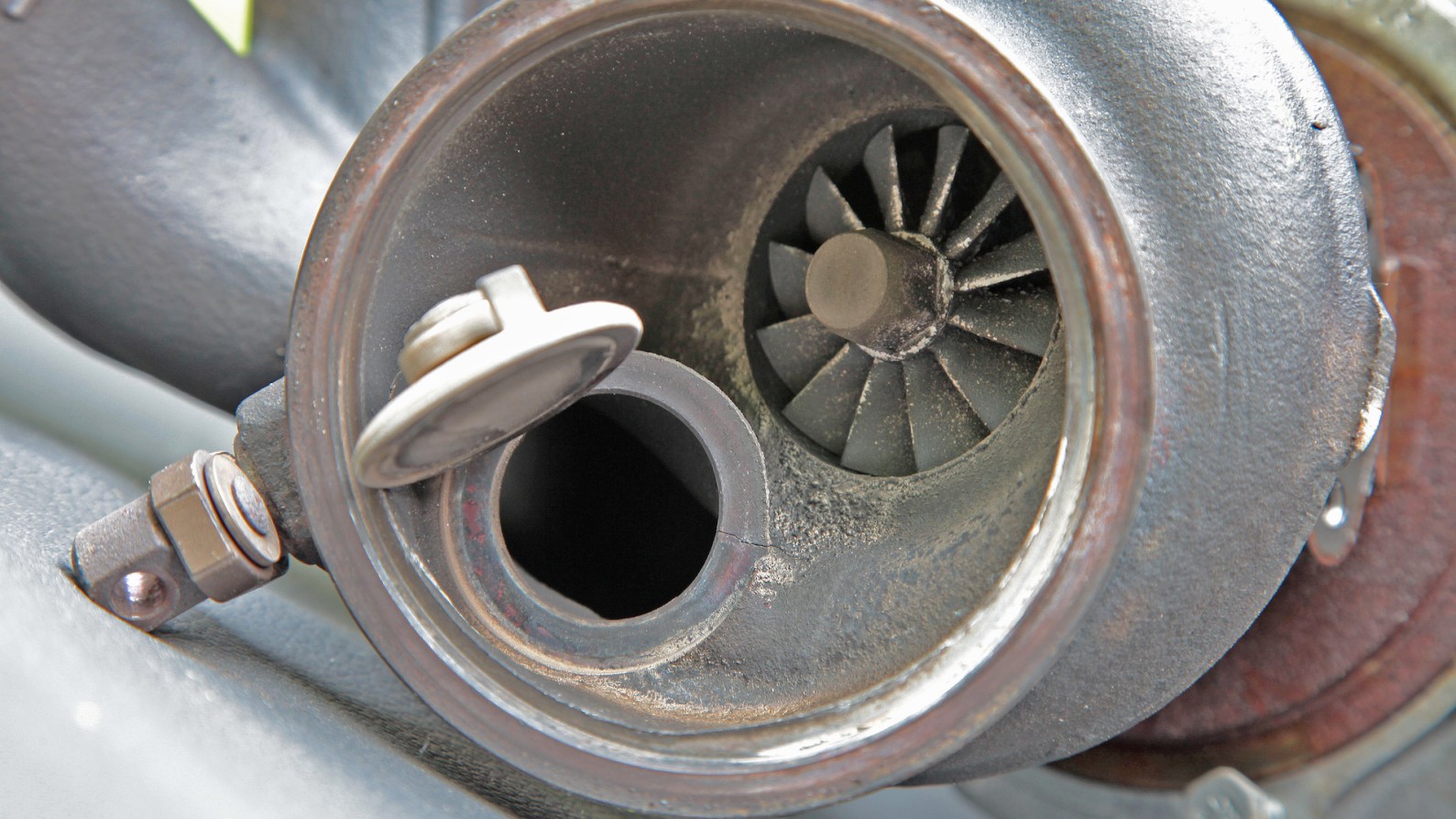 How Does a Turbo Wastegate Work?