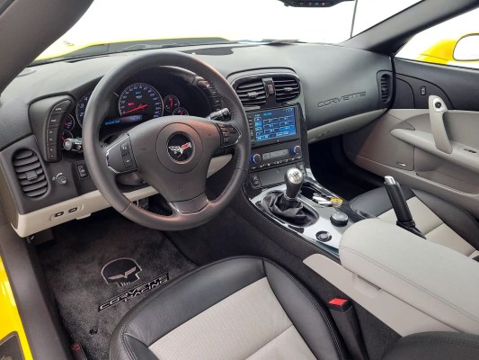 Someone Please Save This 781-Mile 2013 Chevy Corvette From CarMax