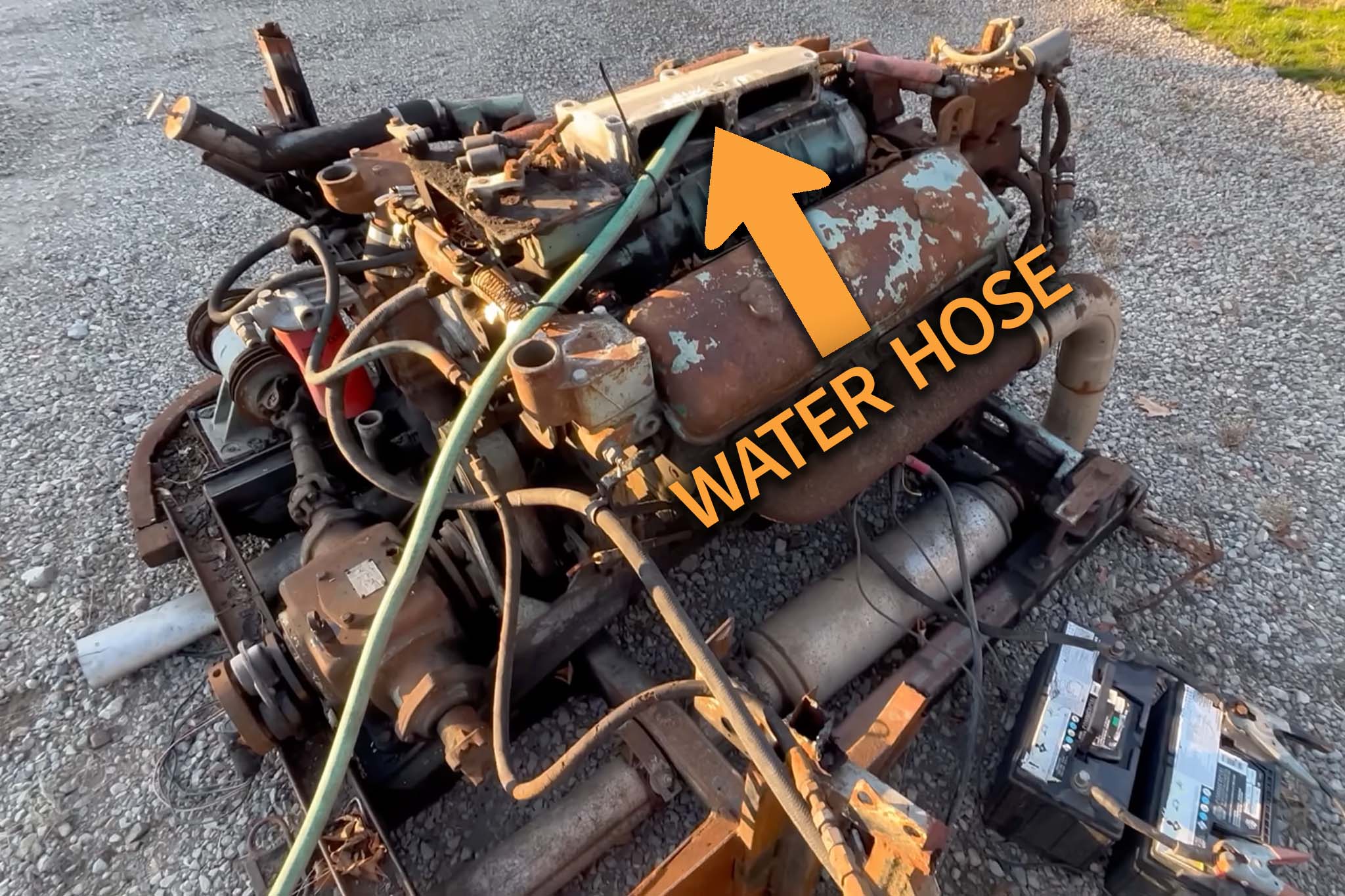 Mechanic Tries Killing Runaway Detroit Diesel With Water but It Runs ...