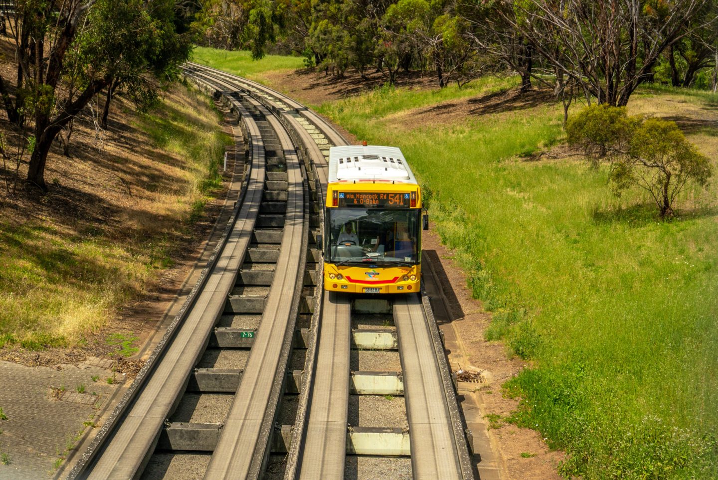 An Australian O-Bahn Mass Transit System Combines Buses, Trains, and ...