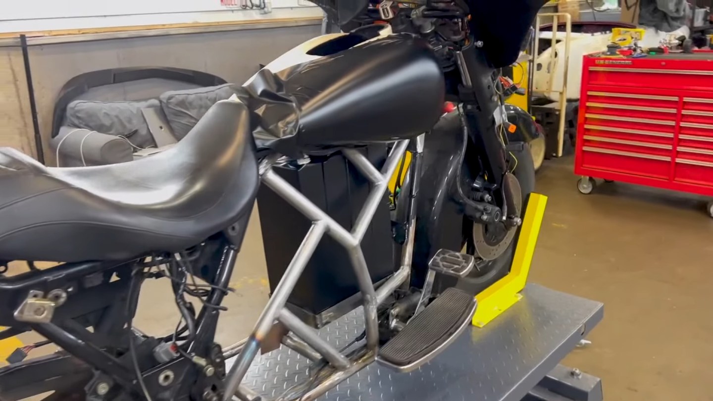 YouTuber Builds Electric Harley-Davidson That's Too Quiet for Its Own Good
