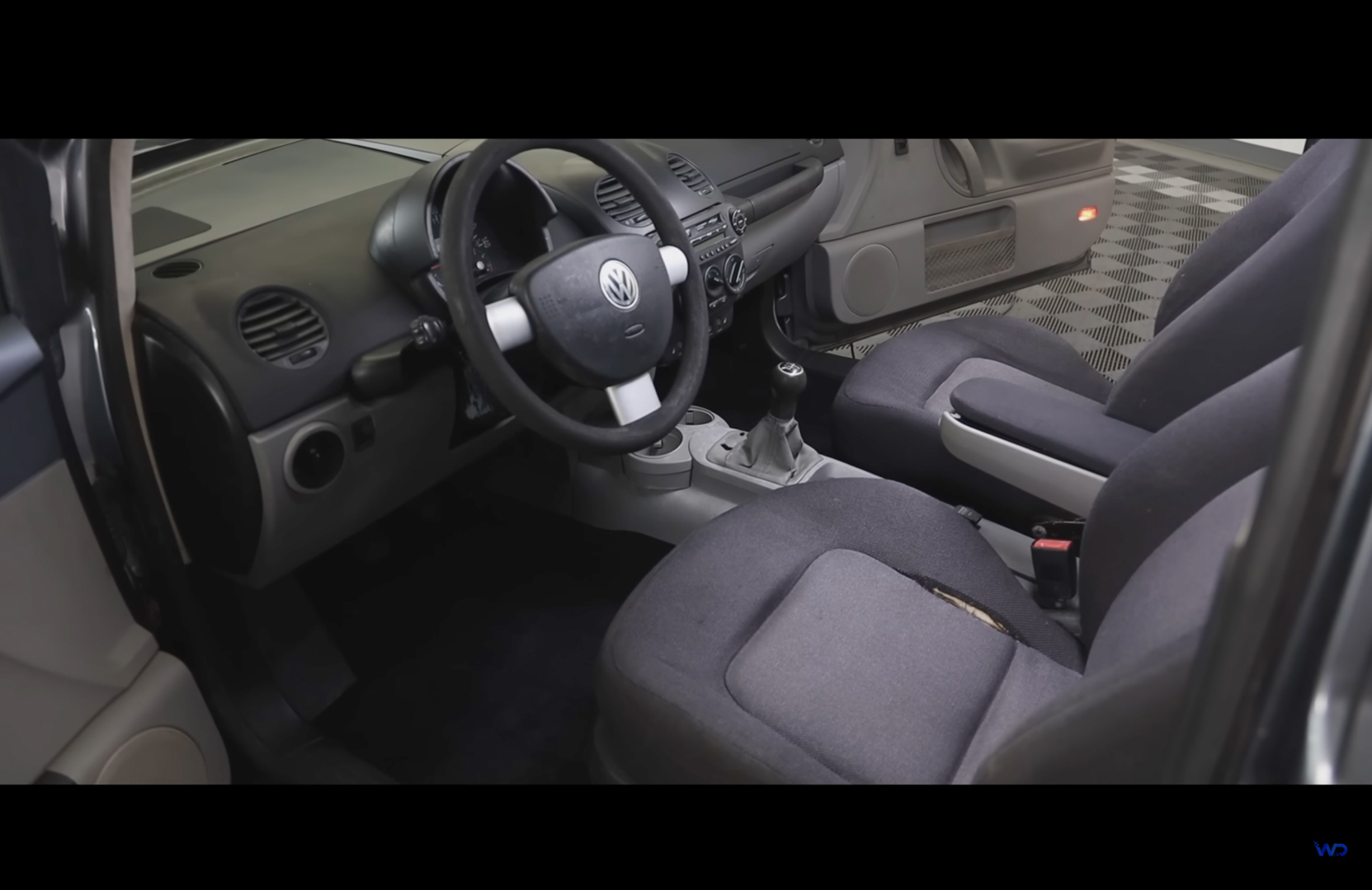 Watch This Disgusting Mold-Filled VW Beetle Come Back to Life After a ...