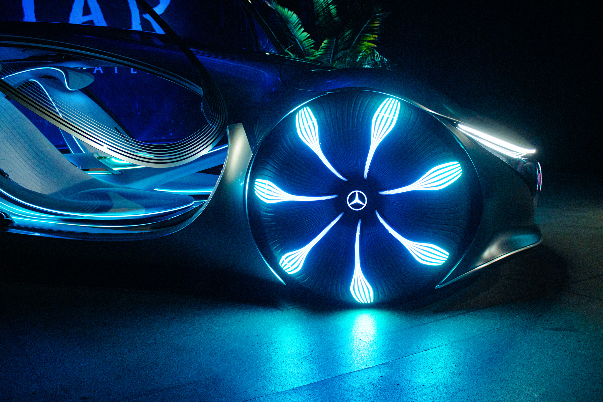 Driving the Mercedes Vision AVTR Concept, a Car Straight Out of 2154