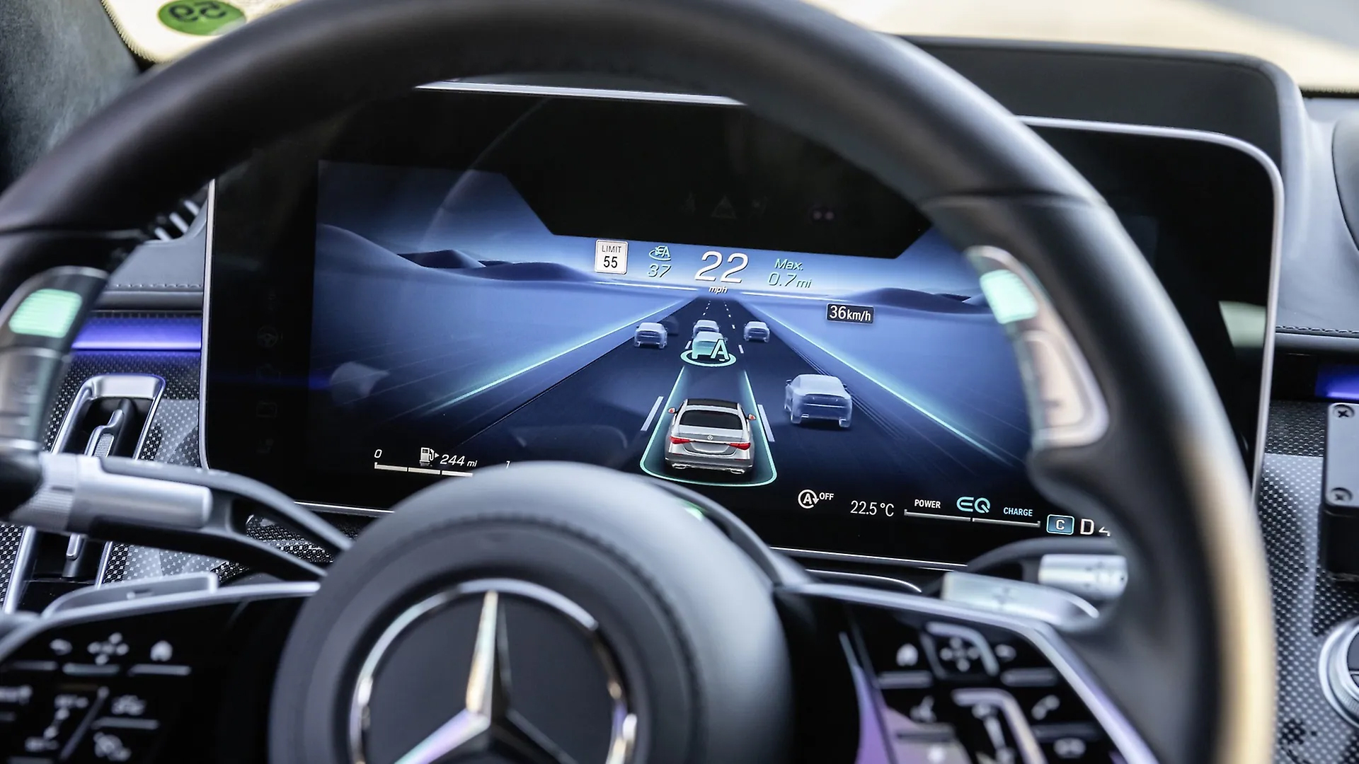 Mercedes-Benz Gets Approval to Deploy Level 3 Driving Tech in Nevada
